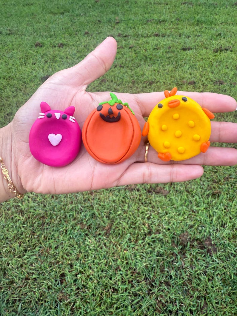 Handmade Polymer Clay Worry Stone – Pocket Buddy for Anxiety Relief ...