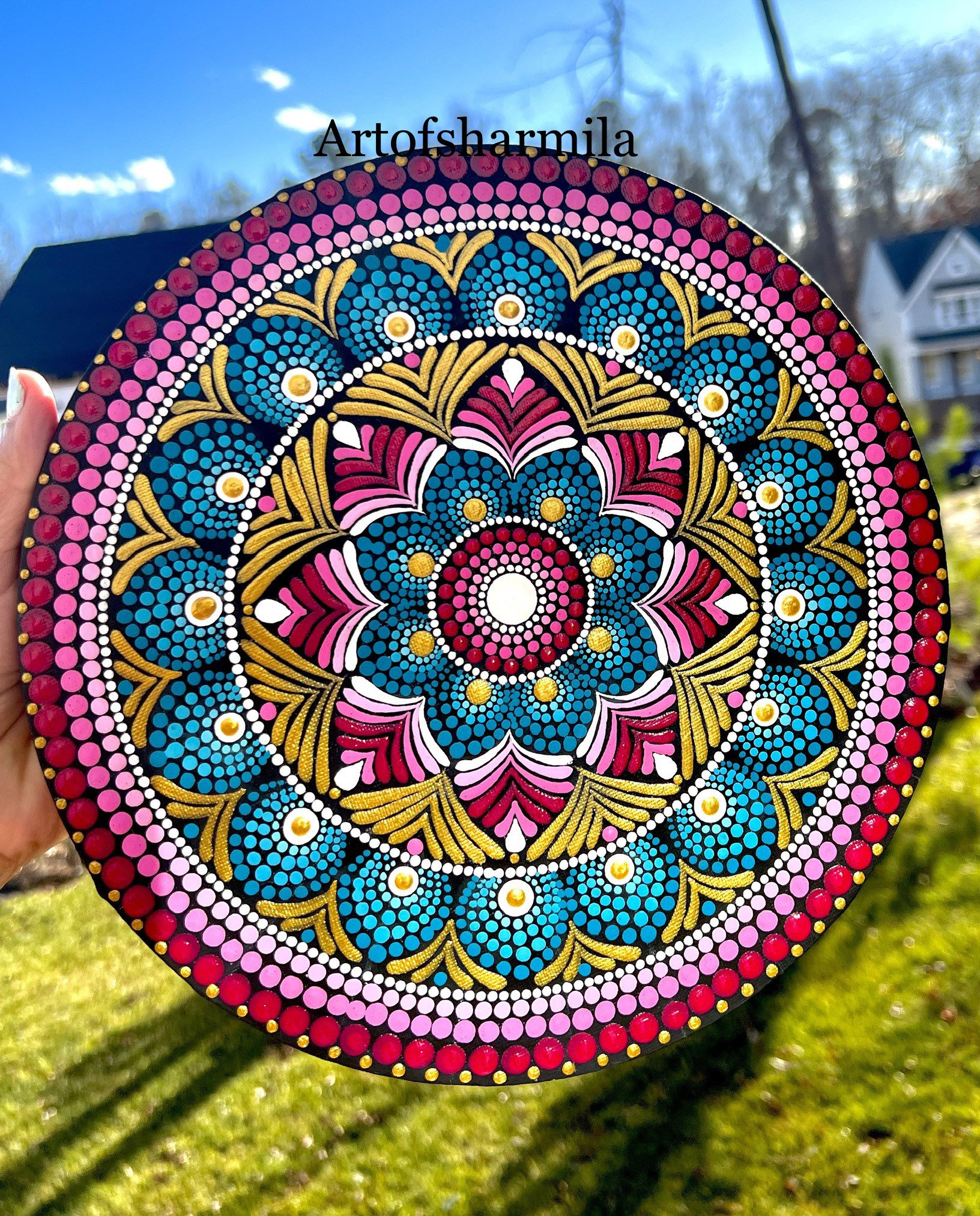 Dot Mandala Painting on Round Canvas, Mandala Painting,mandala for ...