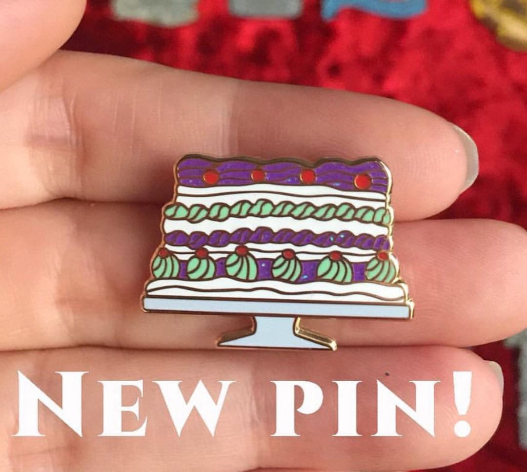Aunt Petunia's Pudding Pin - Etsy