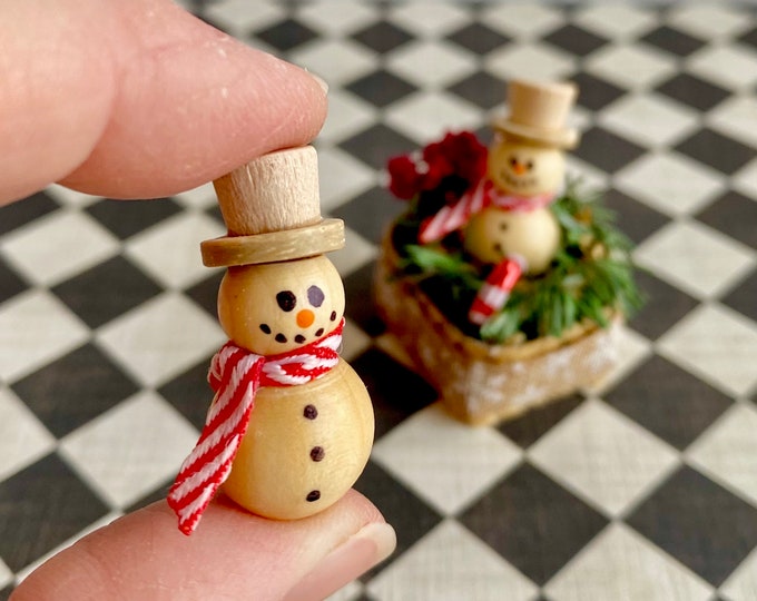 Miniature Christmas Basket, Christmas Snowman Miniatures, Handmade ...