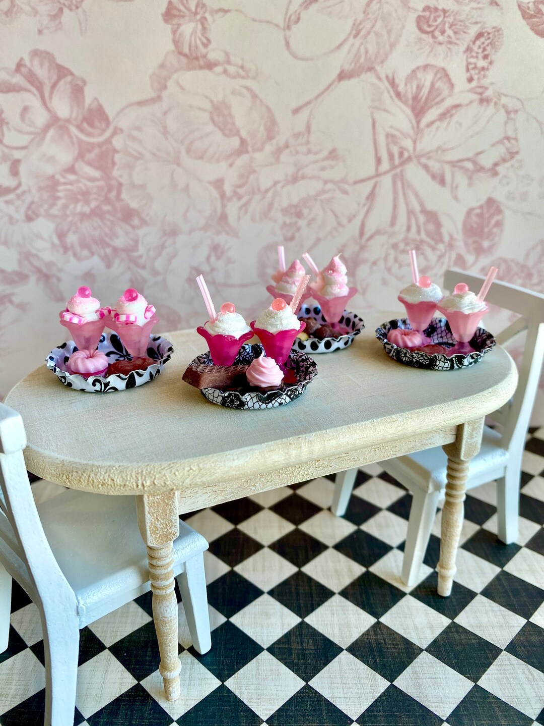 1:12 Scale Valentines Tray, Dollhouse Miniature Drinks, Valentine's Day ...