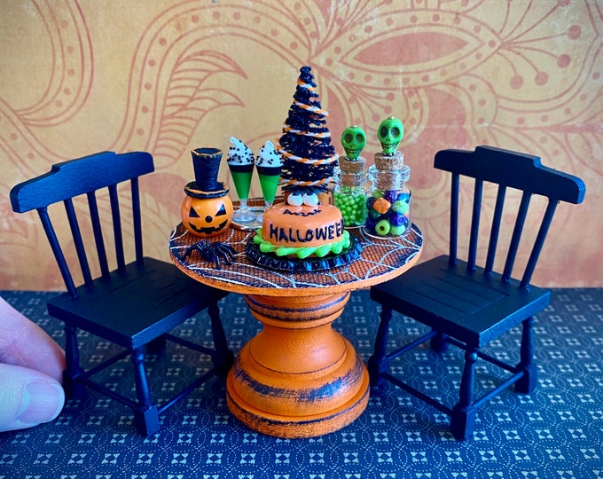 Miniature Halloween Party Table, 1:12 Scale Dollhouse Furniture ...