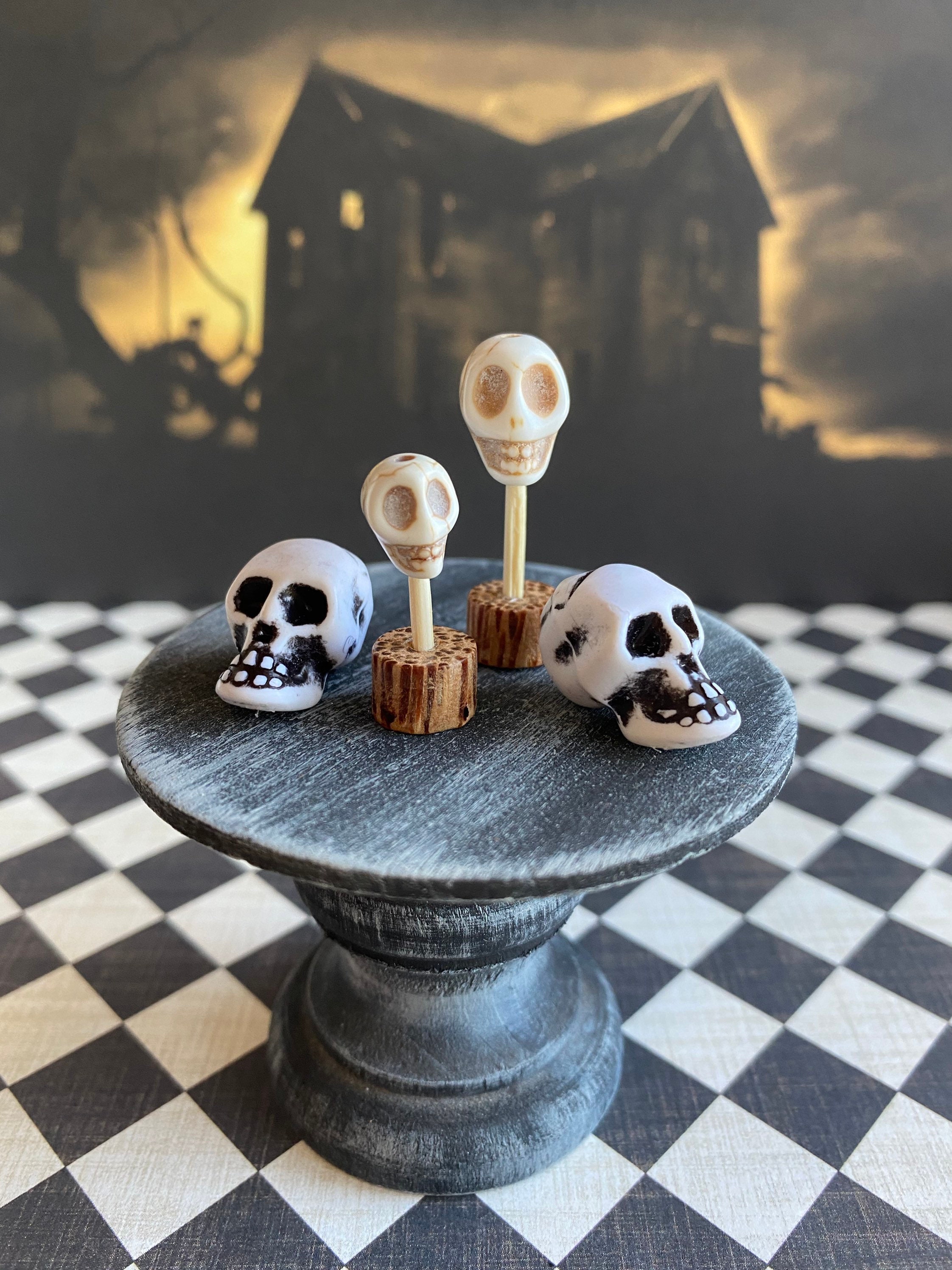 Miniature skulls Miniature Halloween Decorations handmade | Etsy