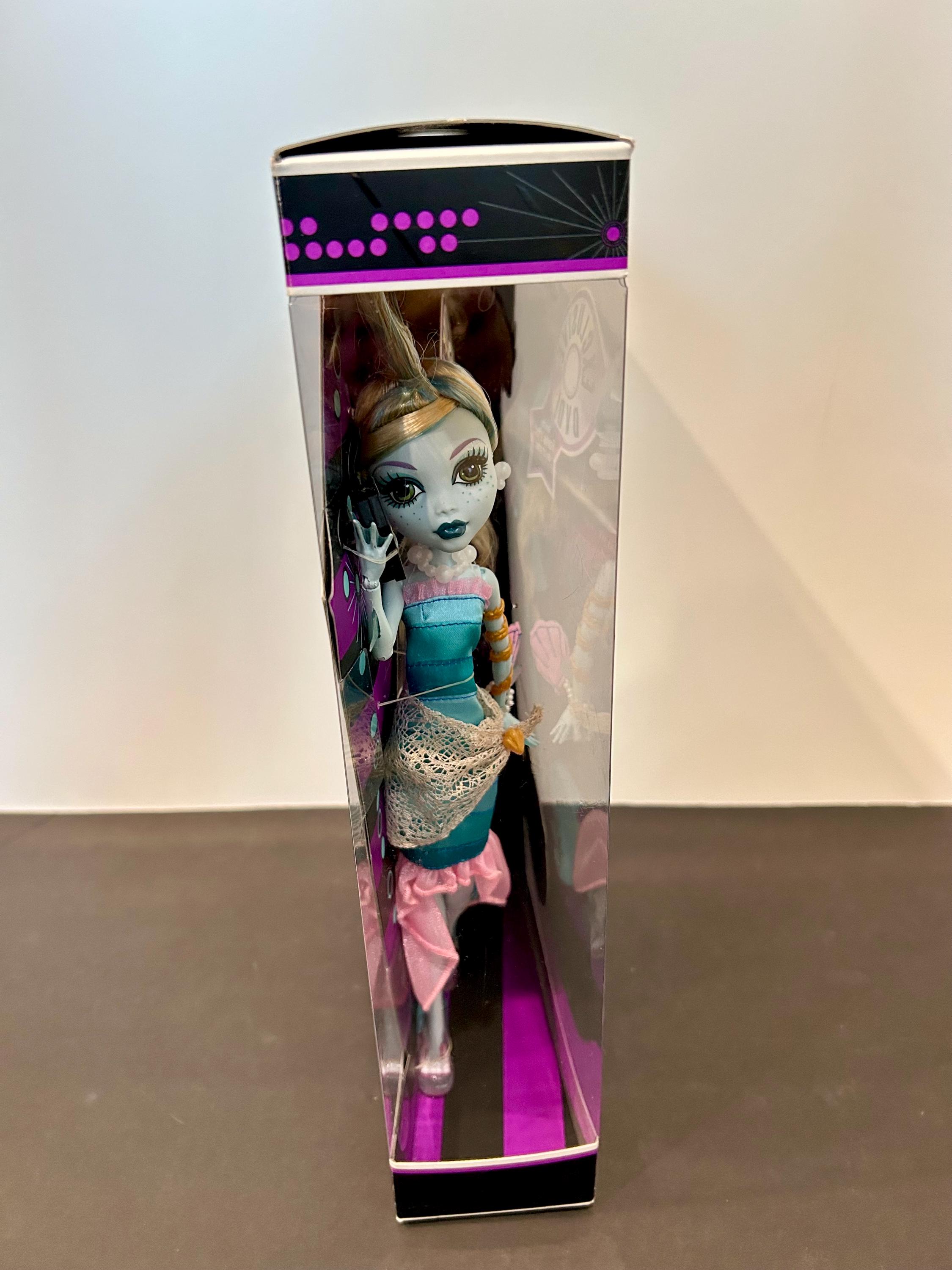 Monster High Lagoona Blue G1 Doll, Dawn of the Dance Lagoona, Vintage ...