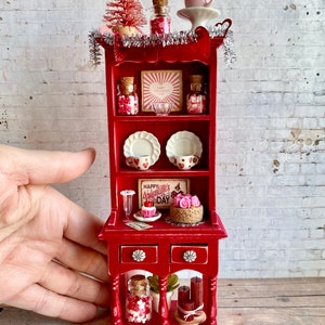 Miniature Valentines Hutch, 1:12 Scale Artisan Valentines Day ...