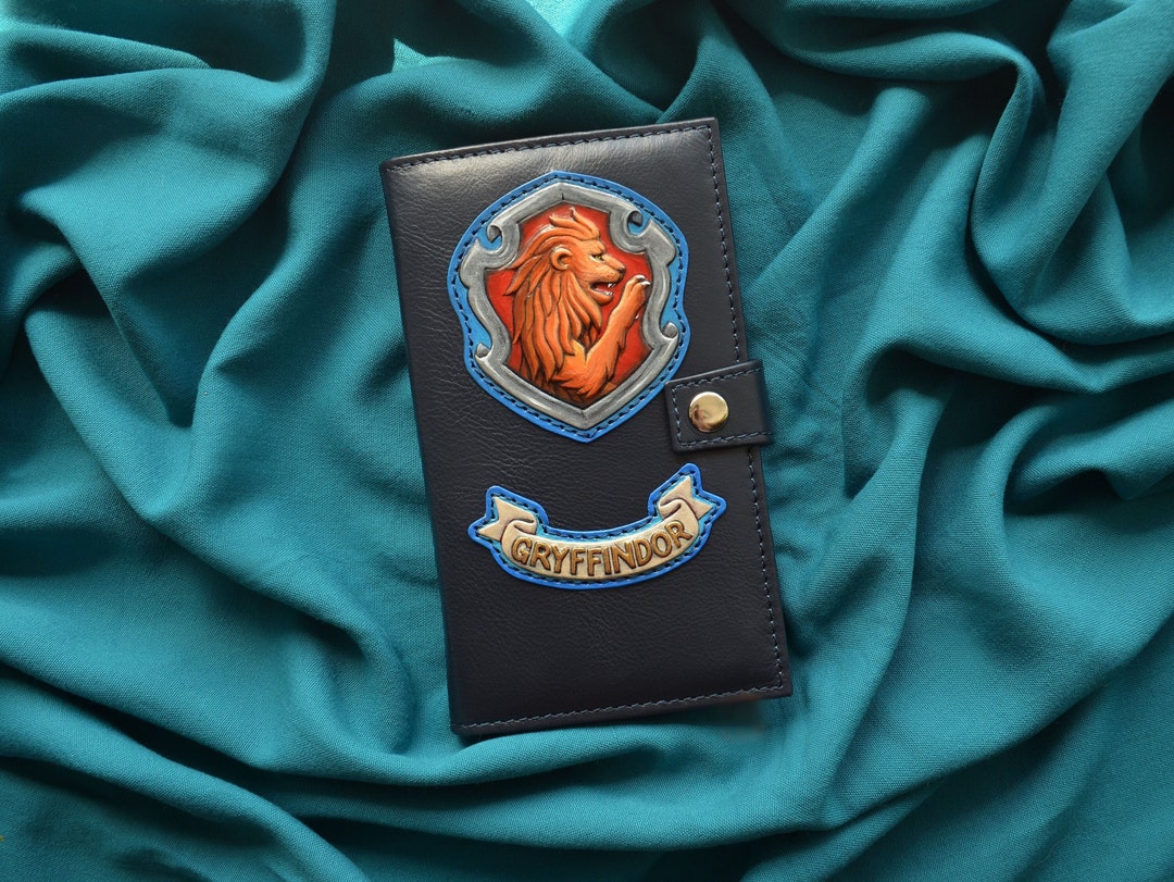 Gryffindor Wallet Women Hogwarts Mens Leather Wallet Credit - Etsy