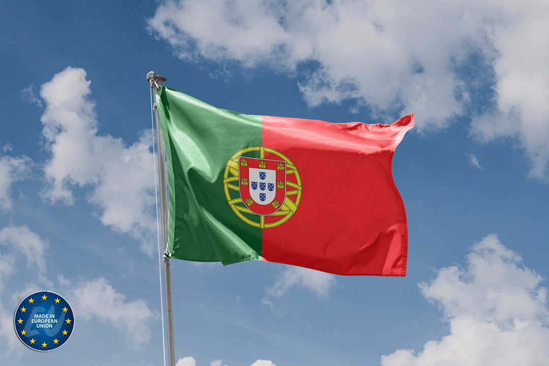 Flag of Portugal | Unique Design Print | High Quality Materials | 5 ...
