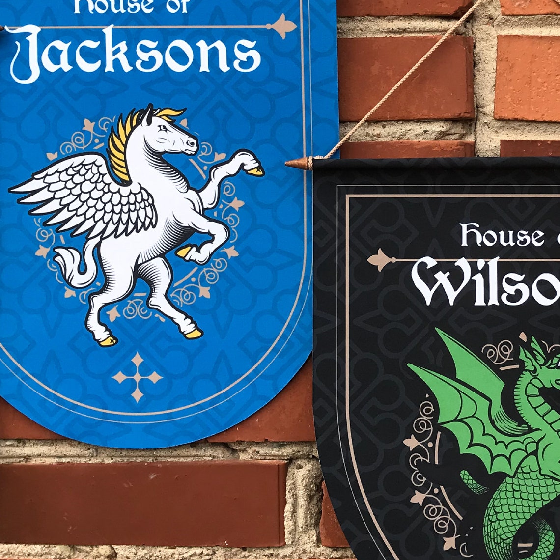 Écusson familial personnalisé de style médiéval à accrocher au mur avec ...