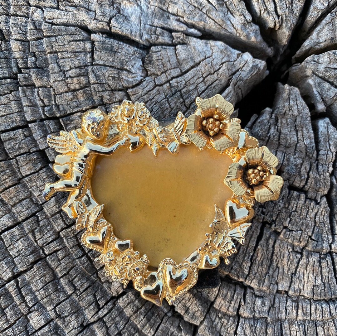 Vintage Heart Frame With Earrings Small Cherub Heart Frame - Etsy