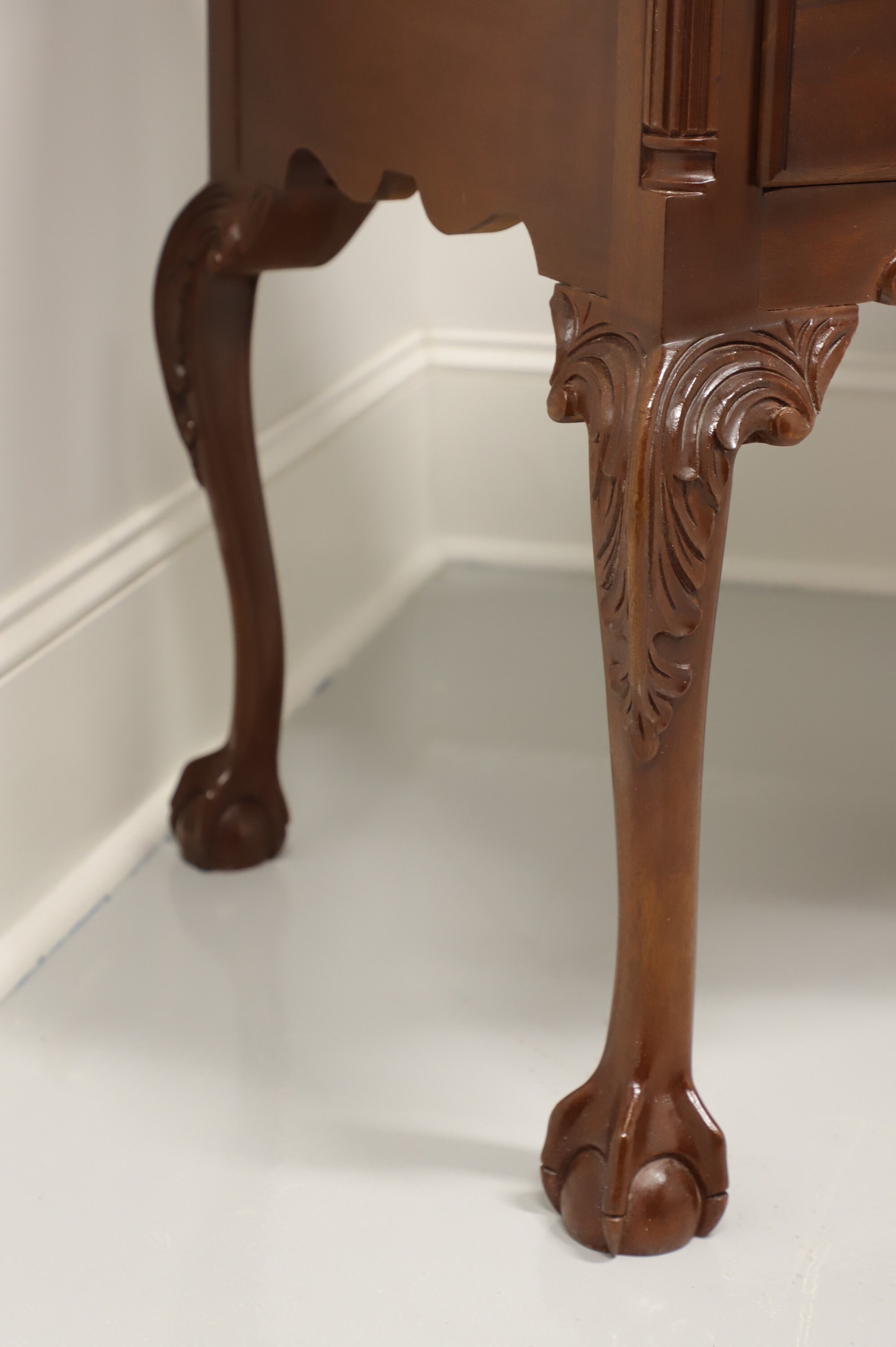 CRAFTIQUE Solid Mahogany Chippendale Lowboy Chest - Etsy