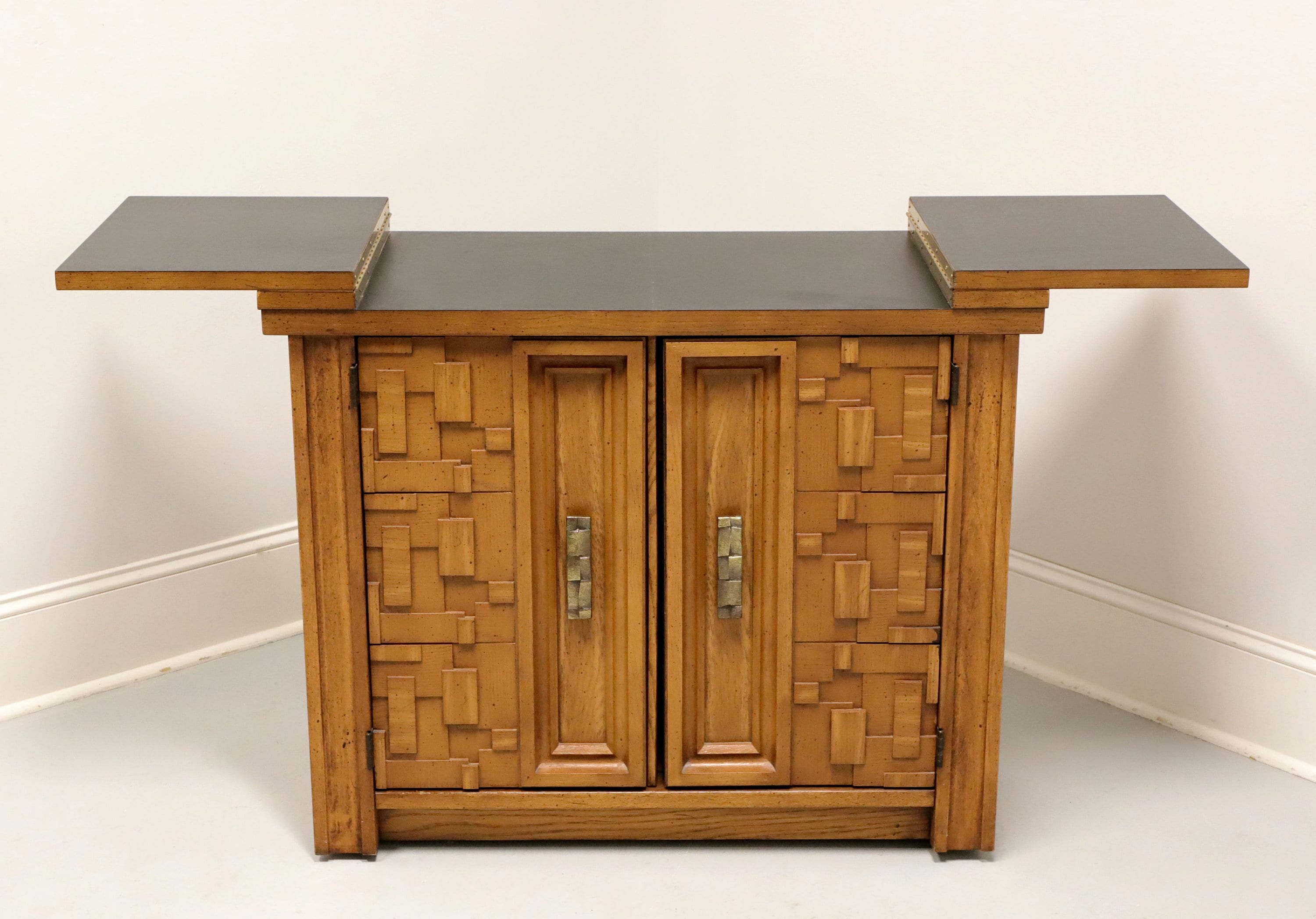 BROYHILL PREMIER Mid 20th Century Oak Brutalist Style Flip Top Server ...