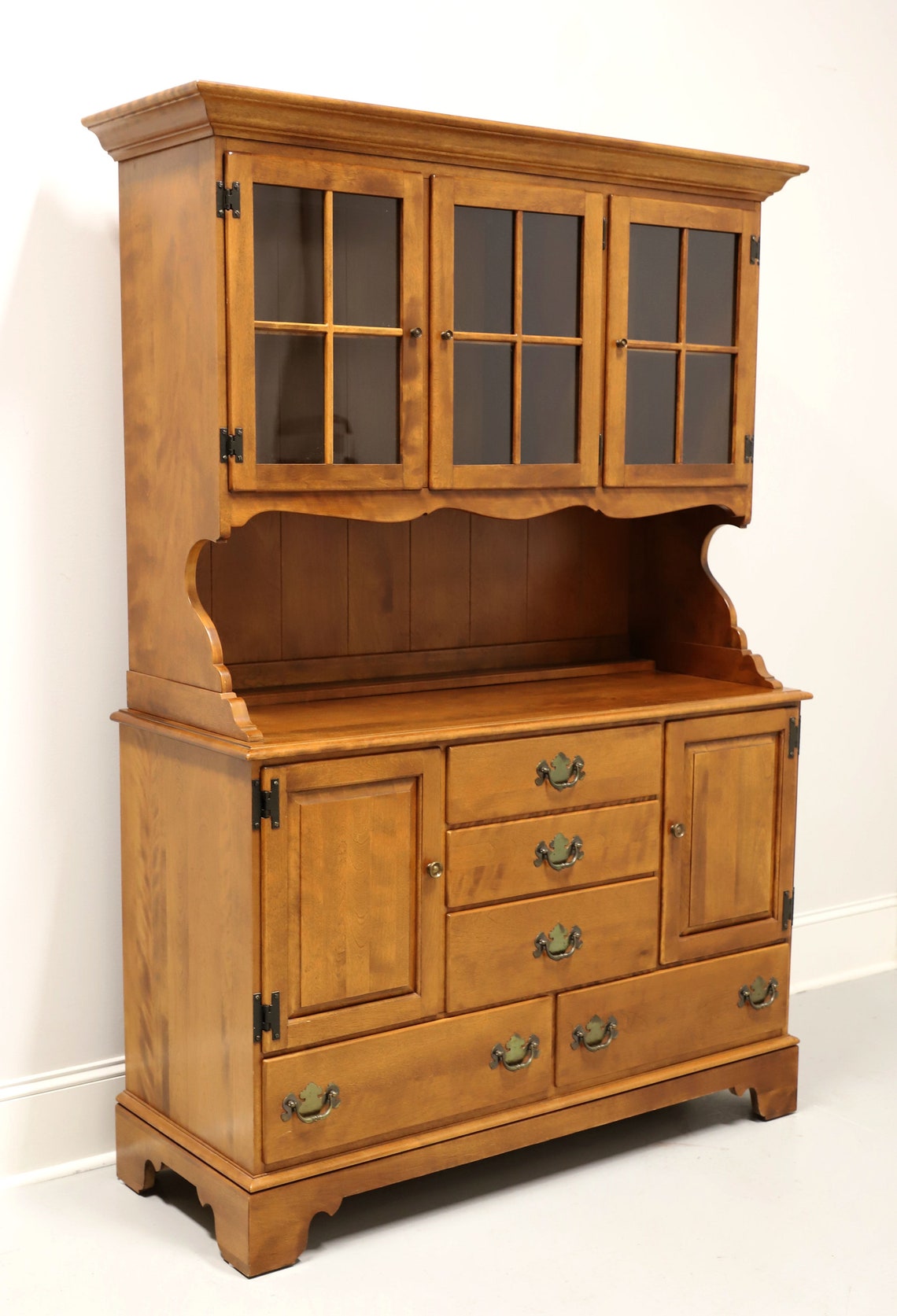 ETHAN ALLEN Maple Colonial Style Hutch - Etsy