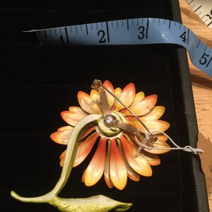 Daisy Enamel Pin - Etsy