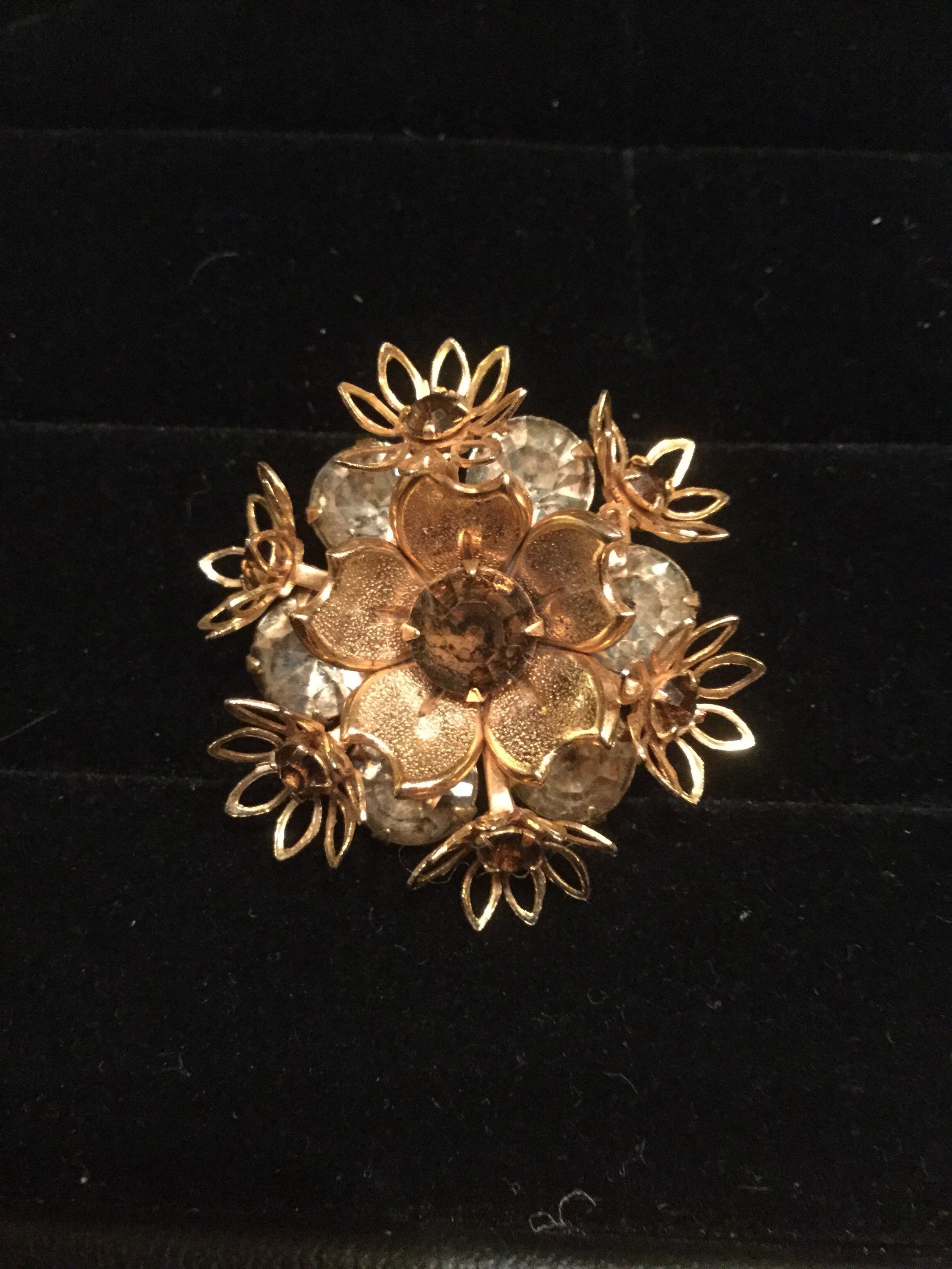 Lovely Rhinestone Flower Pin - Etsy