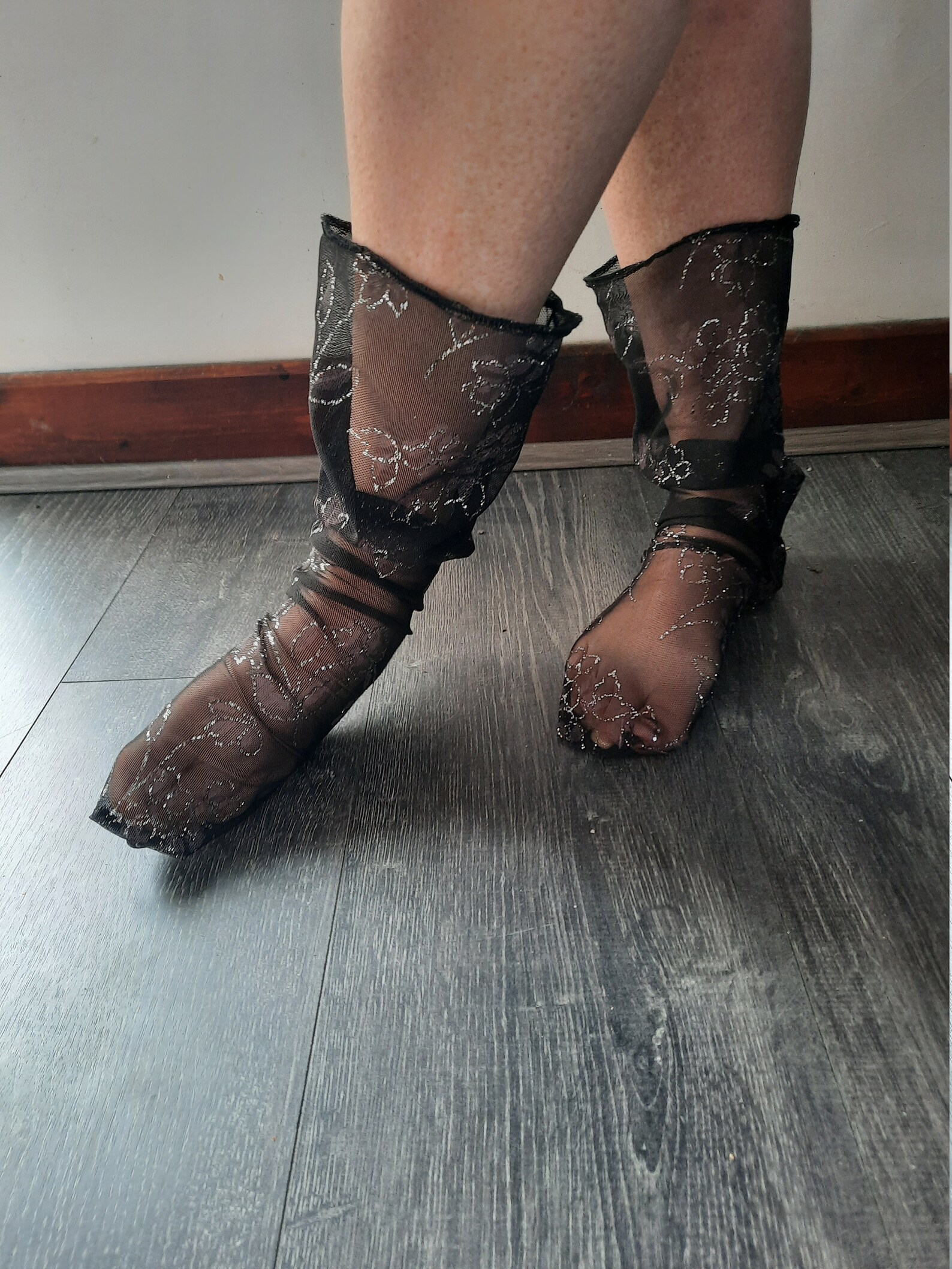 1 X Pair Short Ladies Mesh Socks Silver Glitter Flower Tulle Ladies ...
