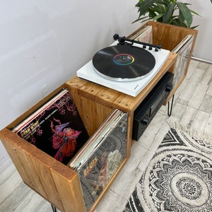 Record Player Table Record Store Furniture Flip Through Vinyl Records ...