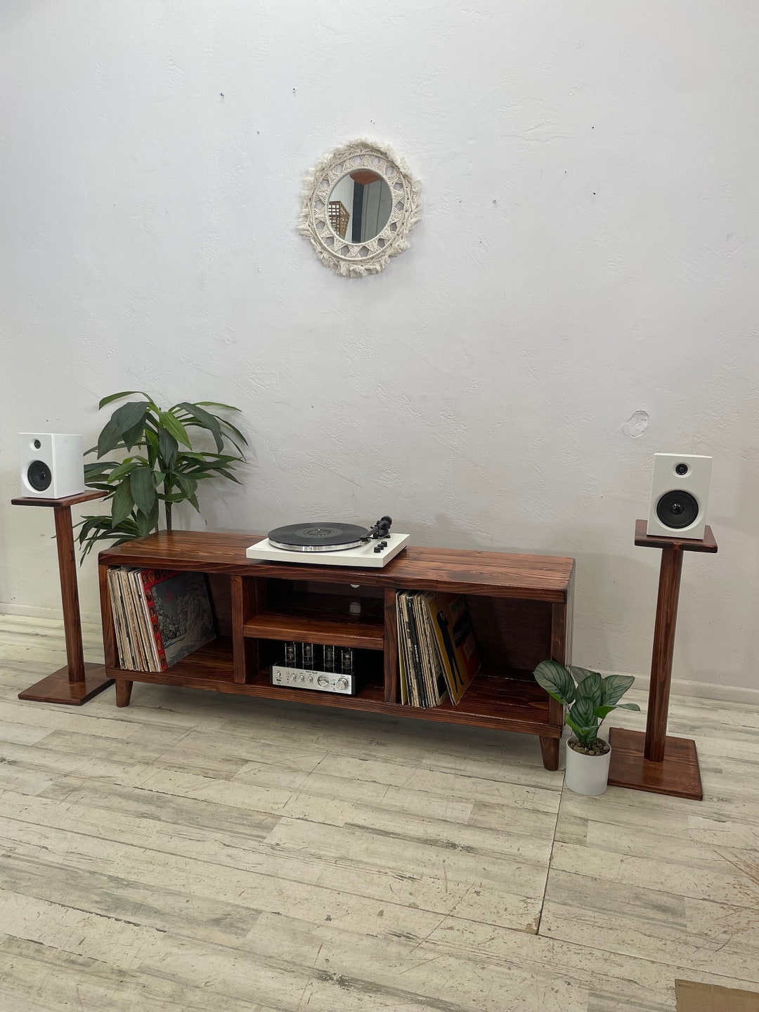 The Straight up Round Speaker Stand Match to Your Unit and Enhance the ...