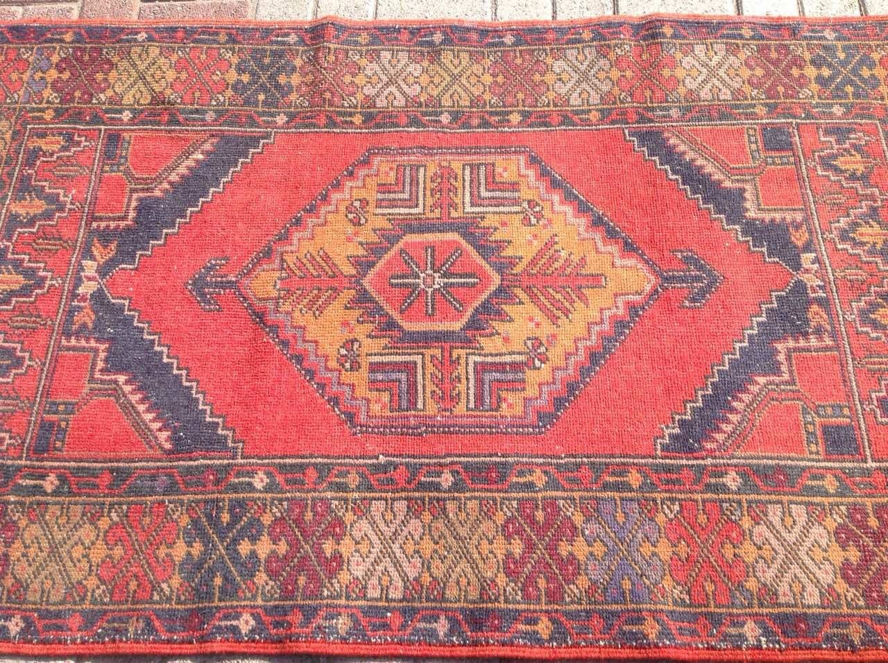 Red Turkish Rug, 66" X 39" Area Rug, Vintage Rug, Traditional Anatolian ...