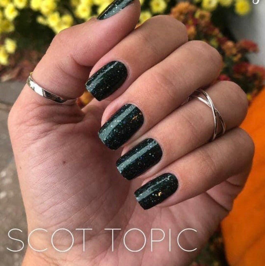 Scot Topic Retired Color Street Nail Set (deep Green With Sparkles) - Etsy