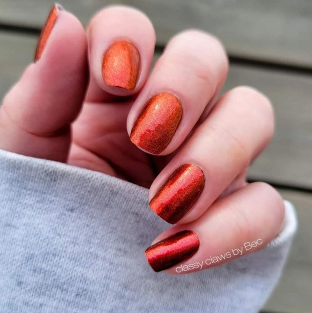 Prey-monition Shade Shift Duo Chrome Autumn Red Color Street - Etsy
