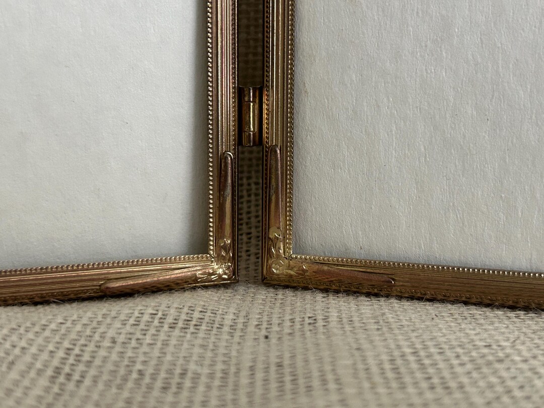 Vintage 8 X 10 Double Gold Metal Picture Frame--8x10 Two Hinged Gold ...