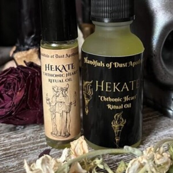 Moon Goddess Oil - Etsy