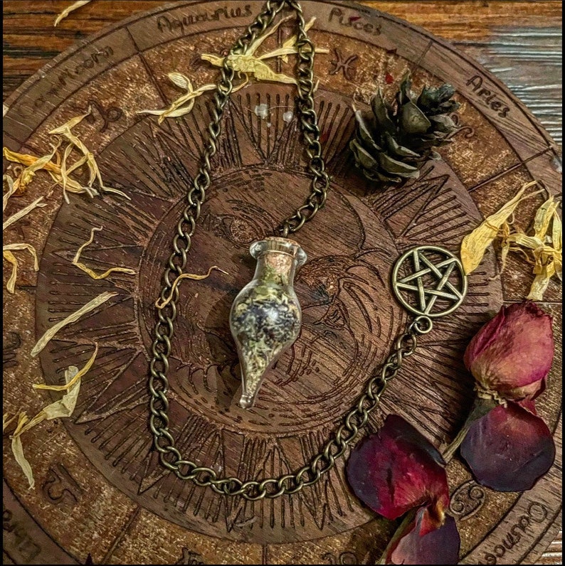 Herb Glass Pendulum | Divination, Reading - Etsy