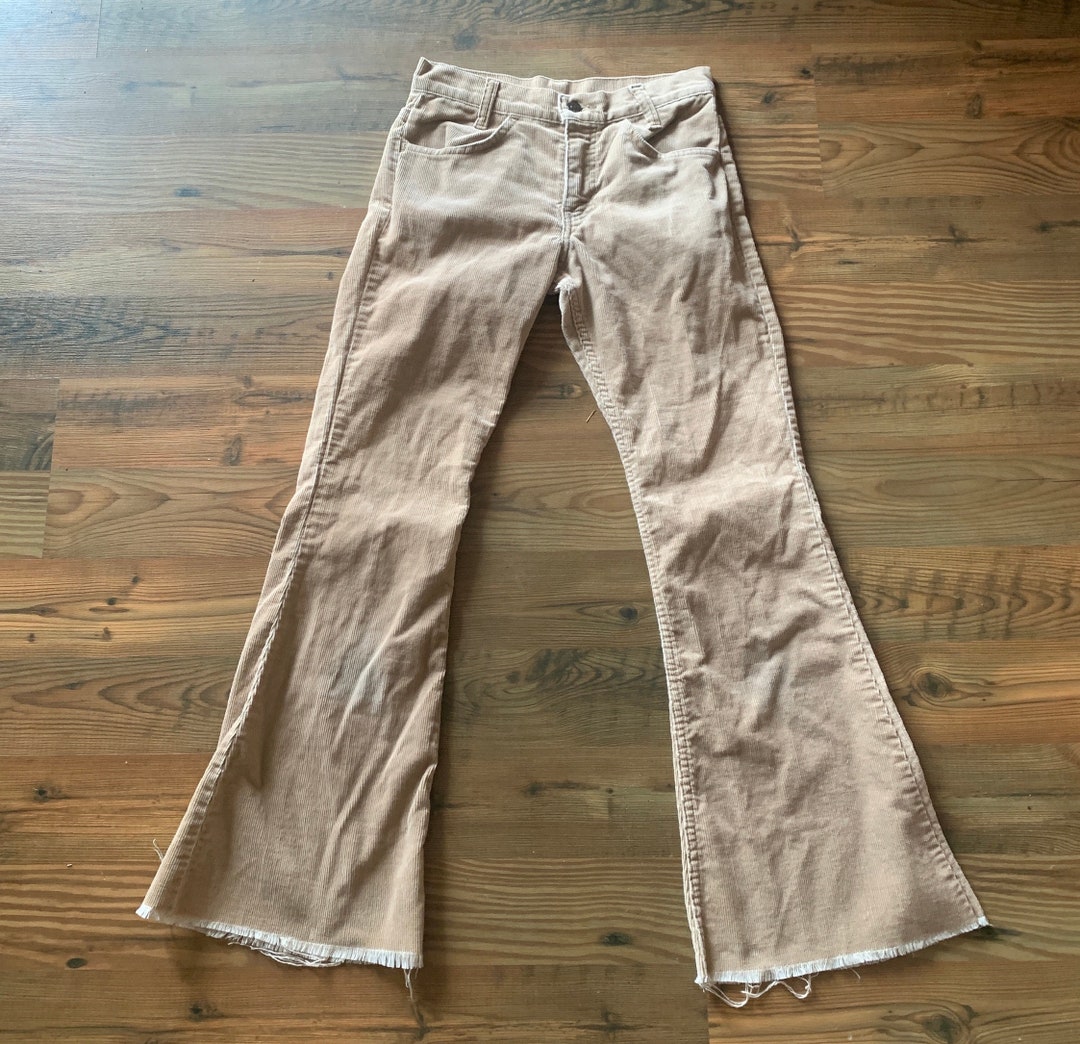 Vintage 1970s Levi's Corduroy Flares Size 26 Levis White Tab Wide Leg ...