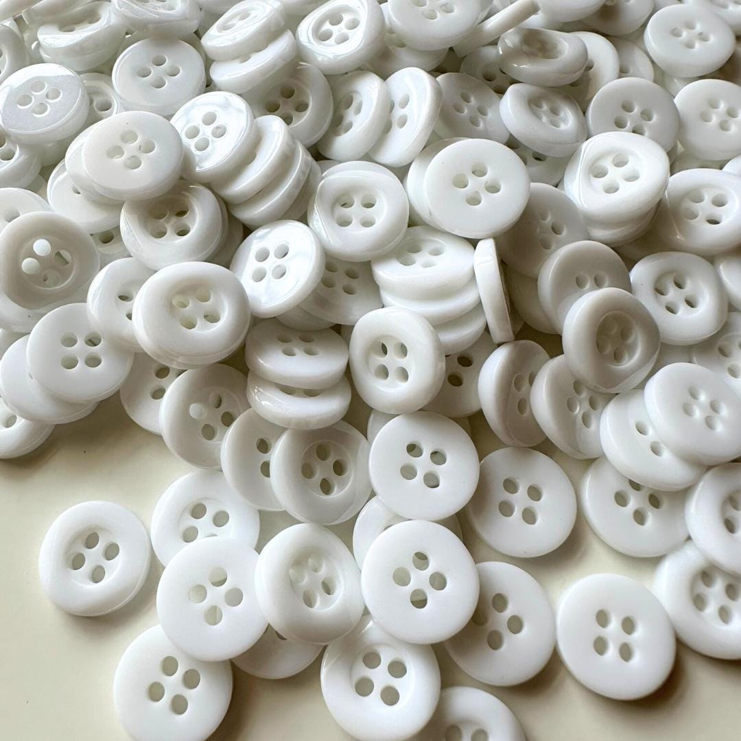 Classic Round Buttons Set - White 12mm Sewing Buttons - Bulk Button Lot ...