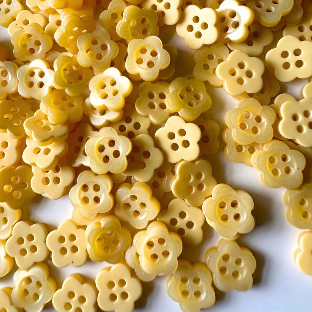 Yellow Flower Buttons Set 10mm Sewing Buttons - Bulk Button for ...