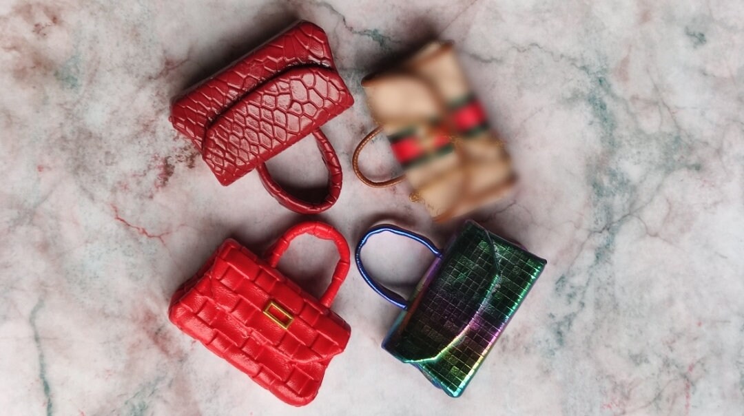 Luxury Bag for 1/6 Dolls Type Barbie, Blythe, Licca, Azone, Obitsu ...