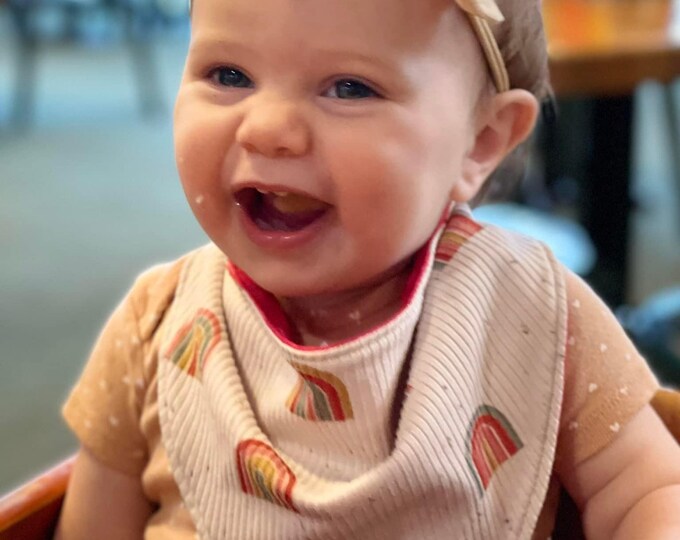 Rainbow Reversible Drool Bib, Rainbow Baby, Neutral Baby Shower, Ribbed ...