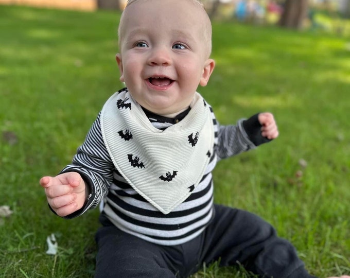 Halloween Bat Reversible Drool Bib, Batty Baby Bib - Etsy