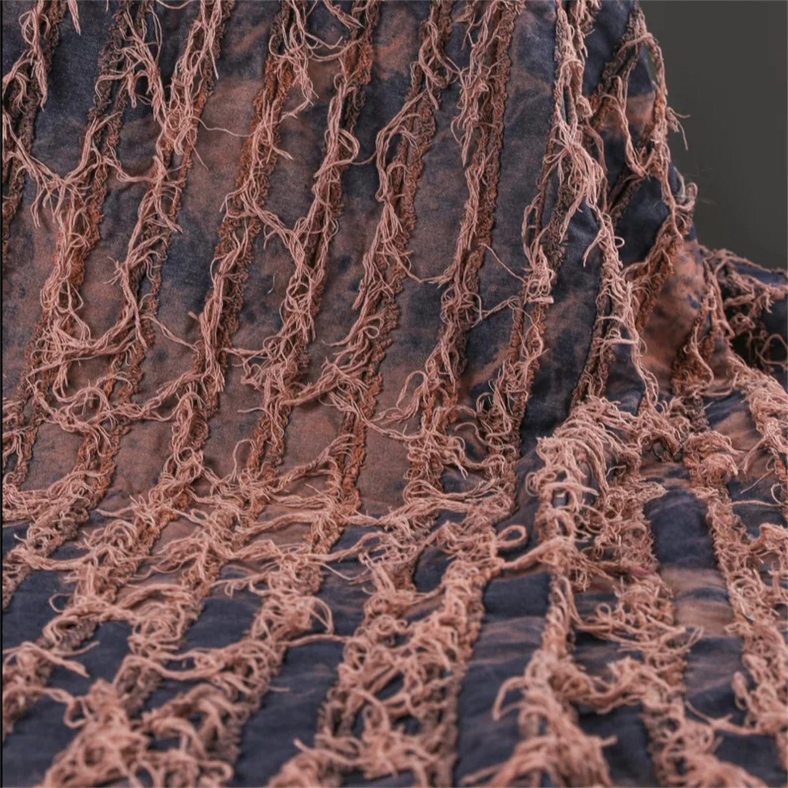 DDP | Tattered Striped Molten Iron Tie-dye Fringed Denim,gradient ...