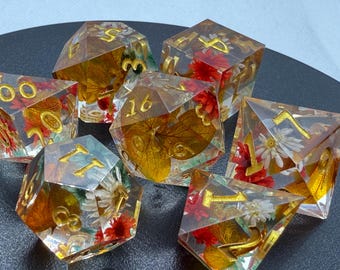 Poppy Field - Sharp Sided Solid Core - 7 Piece Polyhedral Dice Set - Etsy