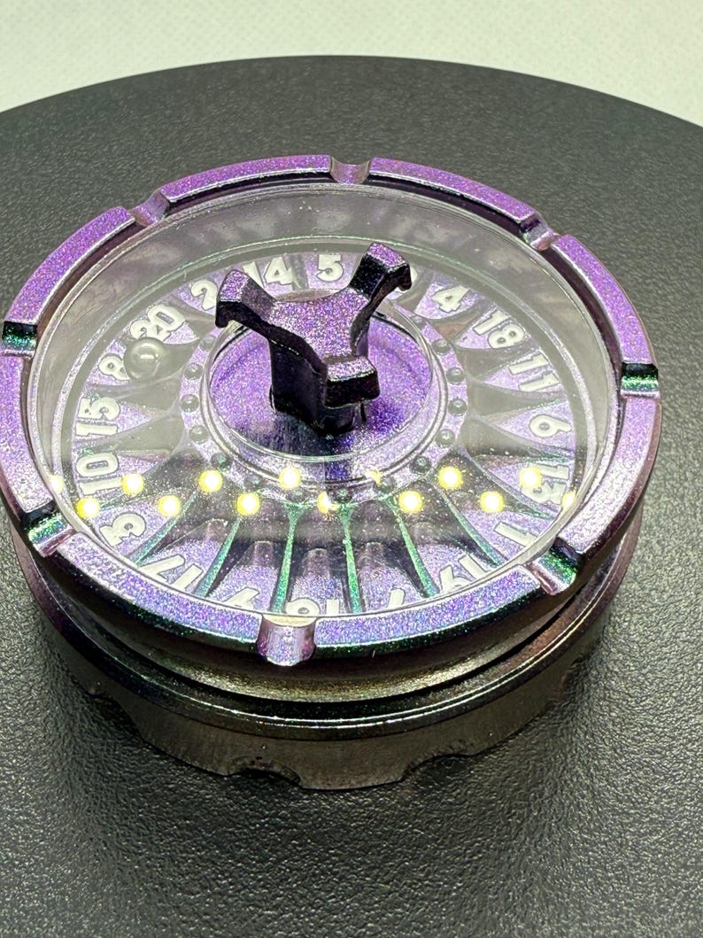 Casino Royale (purple/green Colorshift) - Metal Roulette Style D20 ...