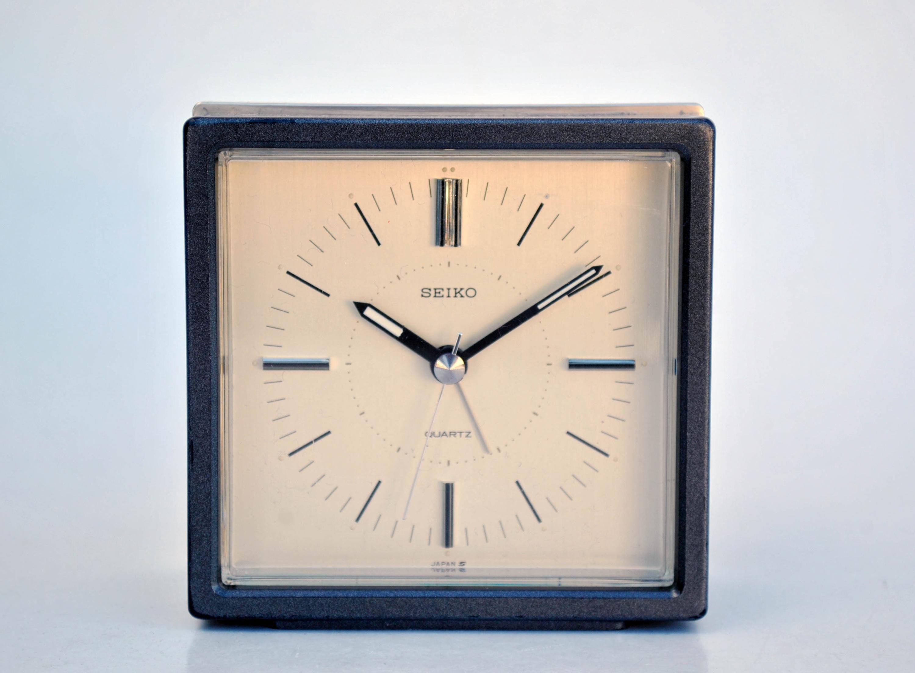 Vintage Seiko Desk Clock – Minimalist Japanese Quartz Table Clock, Mid ...