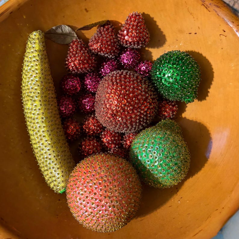 Vintage 22 Pc Midcentury Sequin & Pin Decorative Fruit, Handmade ...