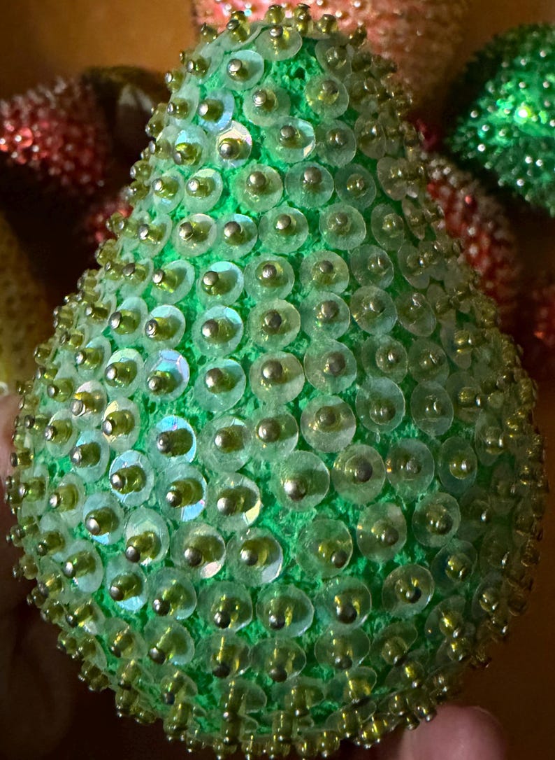 Vintage 22 Pc Midcentury Sequin & Pin Decorative Fruit, Handmade ...