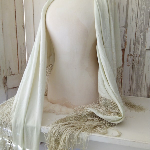 Victorian Shawl - Etsy