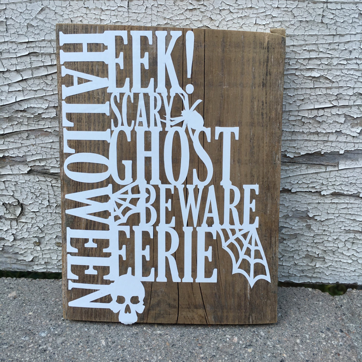 Halloween EEK Sign - Etsy