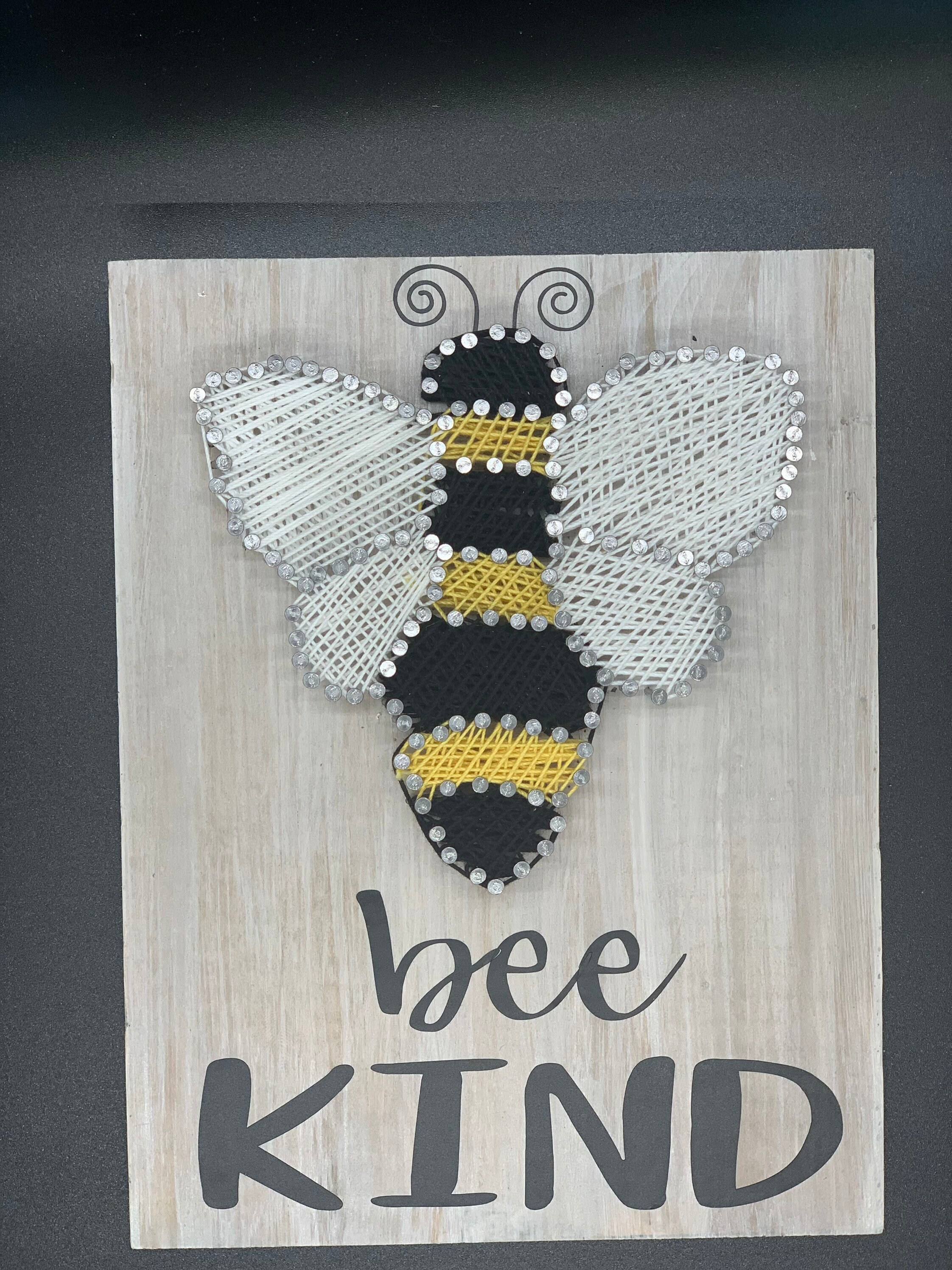 Bee String Art | Etsy