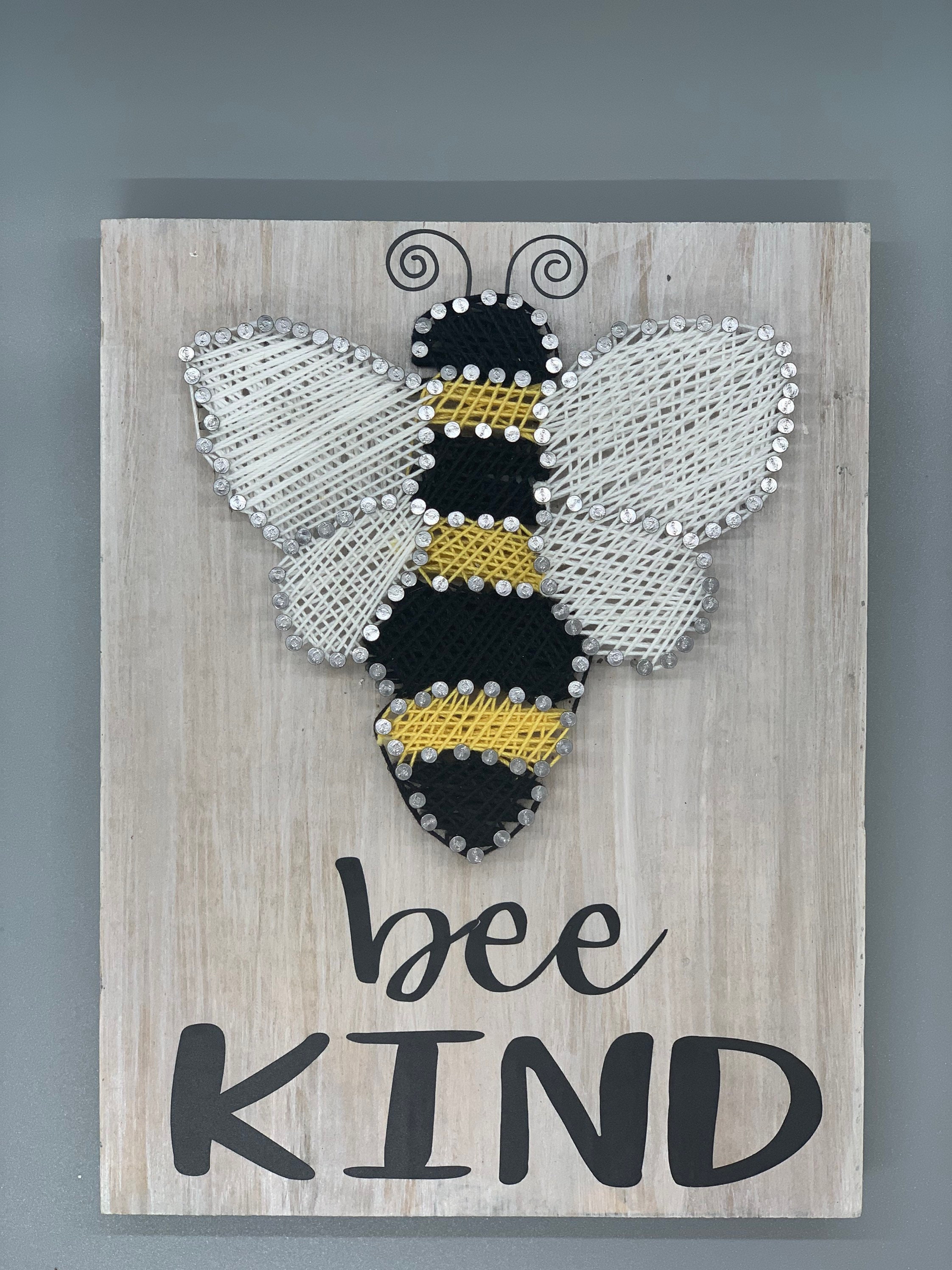 Bee String Art - Etsy