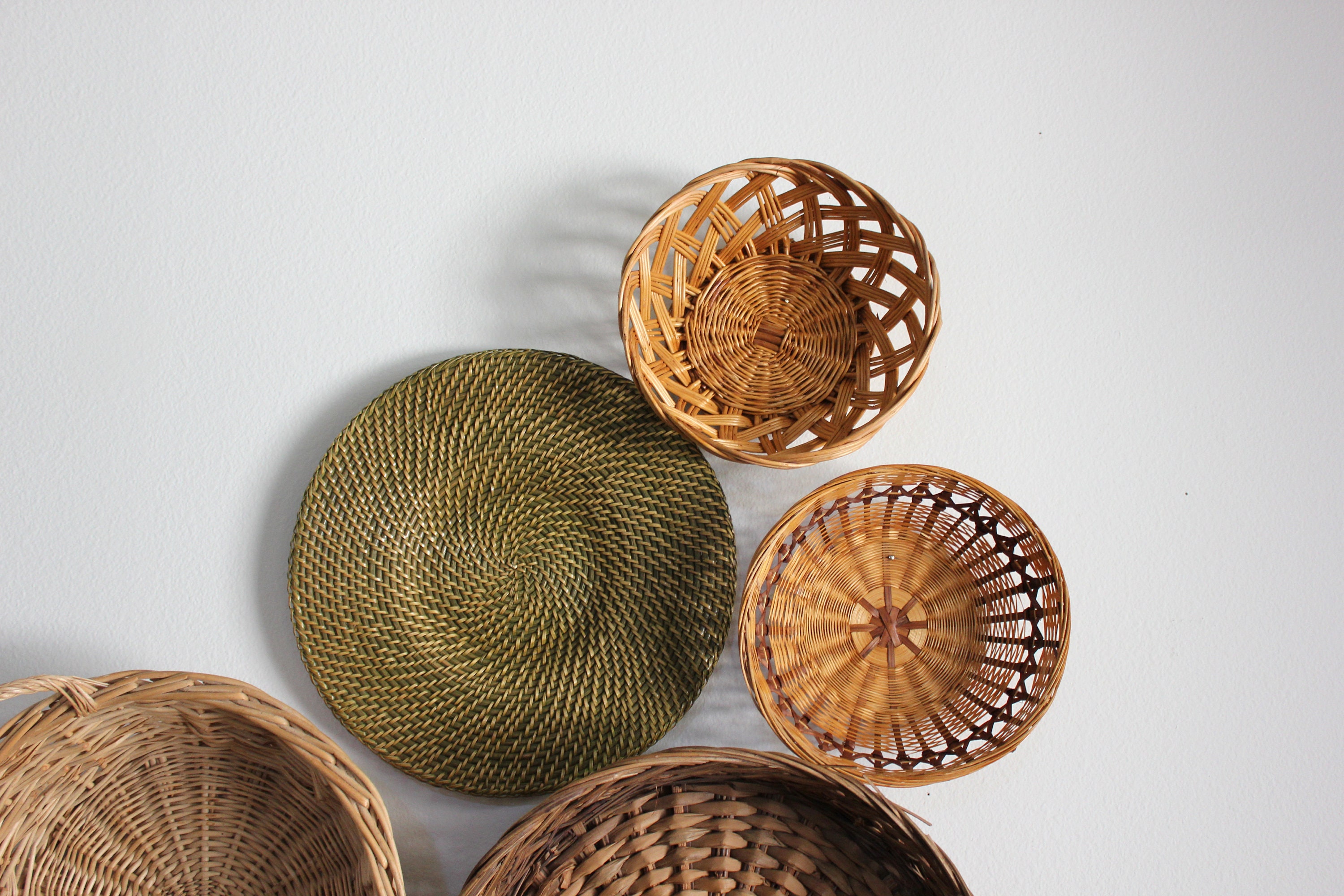 Beautiful Bohemian Basket Grouping Set of 7 Rattan Woven Wall Art