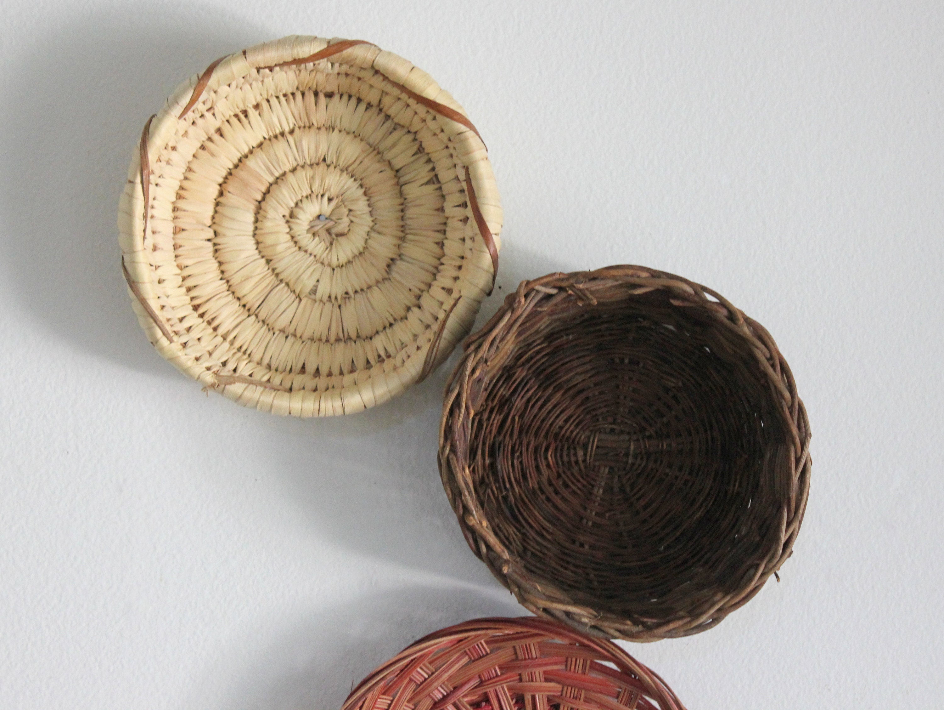 Beautiful Bohemian Basket Grouping Set of 7 Rattan Woven Wall Art