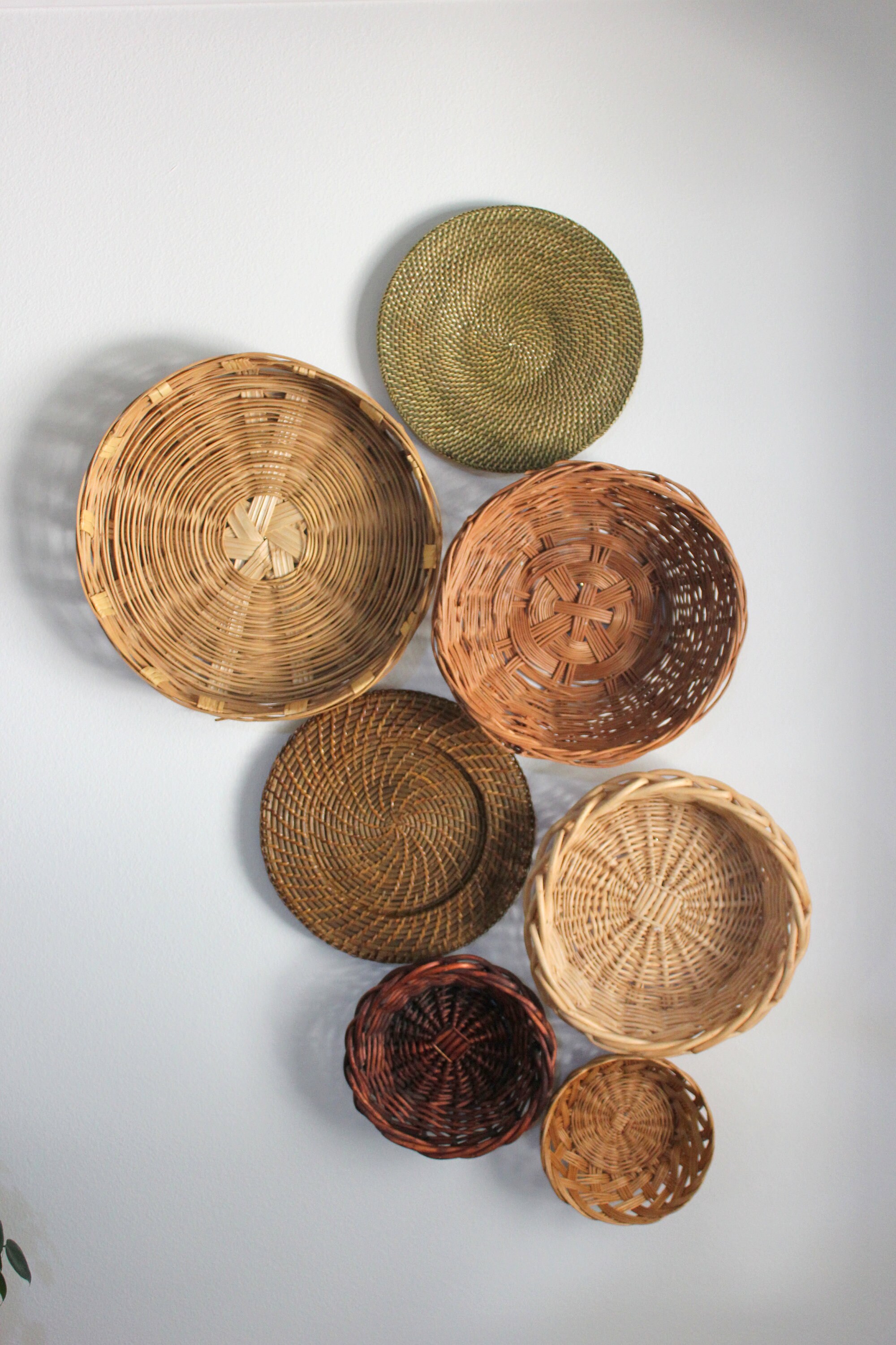 Beautiful Bohemian Basket Grouping Set of 7 Rattan Woven Wall Art