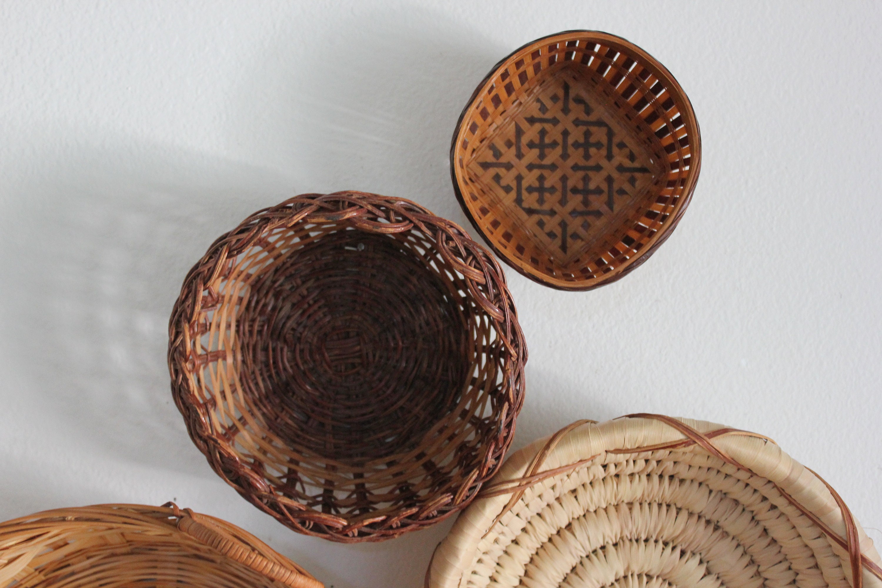 Beautiful Bohemian Basket Grouping Set of 7 Rattan Woven Wall Art