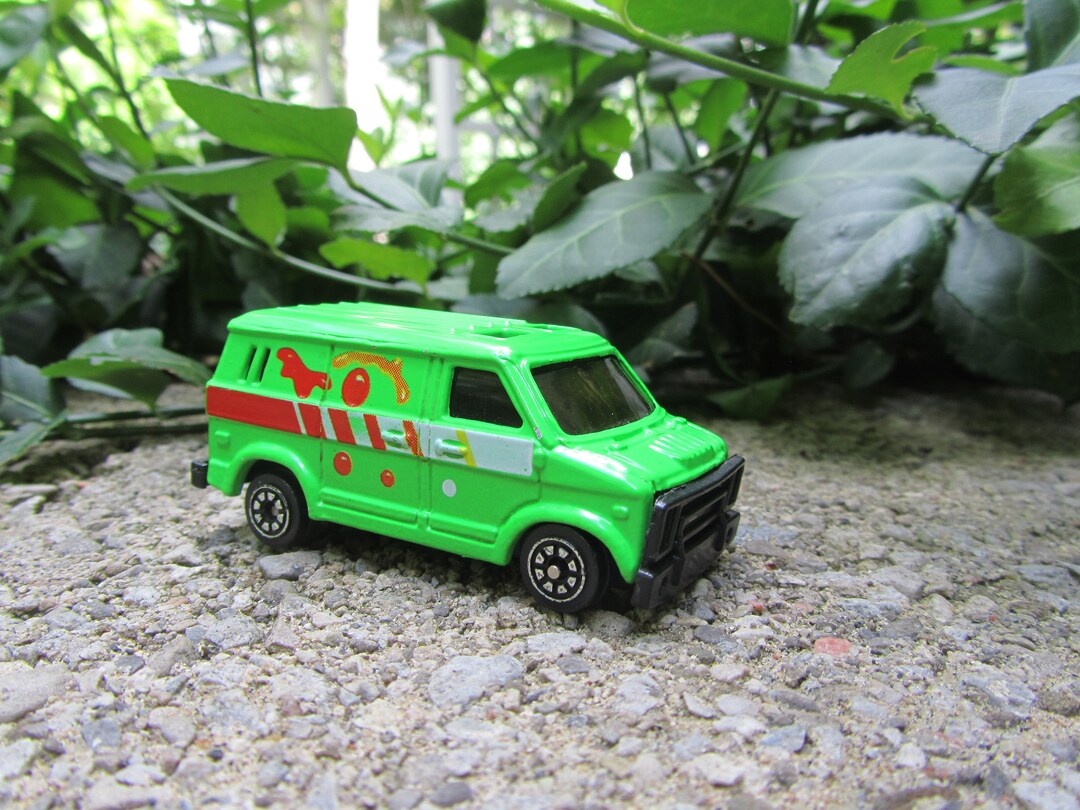 Vintage Diecast Van Neon Green Groovy Decals "tootsie Toy" Collectible ...