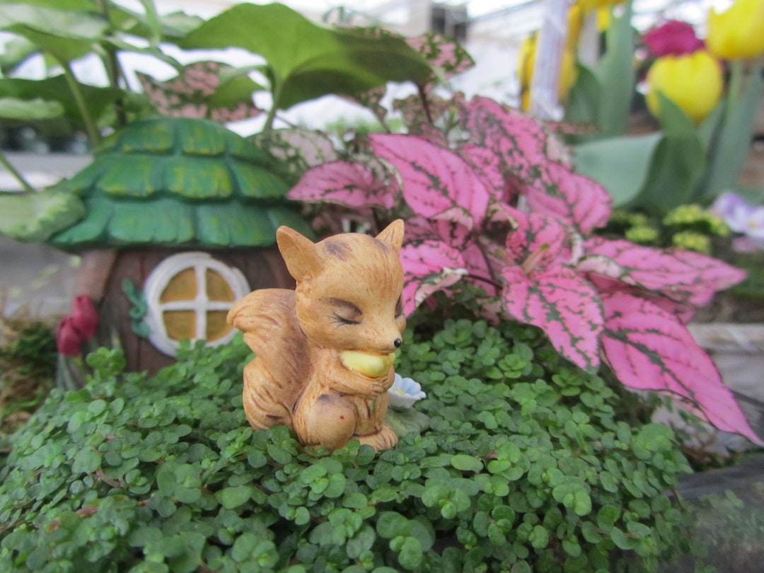 Josef Originals Miniature Squirrel Figurine Cute Ceramic Bisque Animal ...