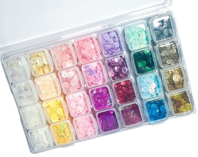 Sequin Box 28 DIFFERENT SEQUINS Crafting Scrapbooking Embellishments ...